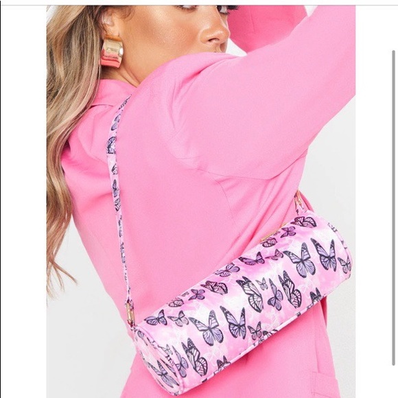 PrettyLittleThing | Bags | Pink Barrel Bag | Poshmark